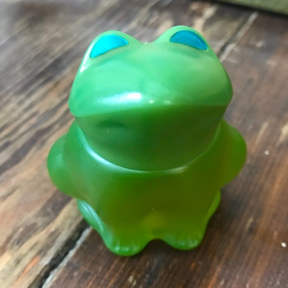 Avon | Bath & Body | Vintage Avon Emerald Prince Perfume Frog ...